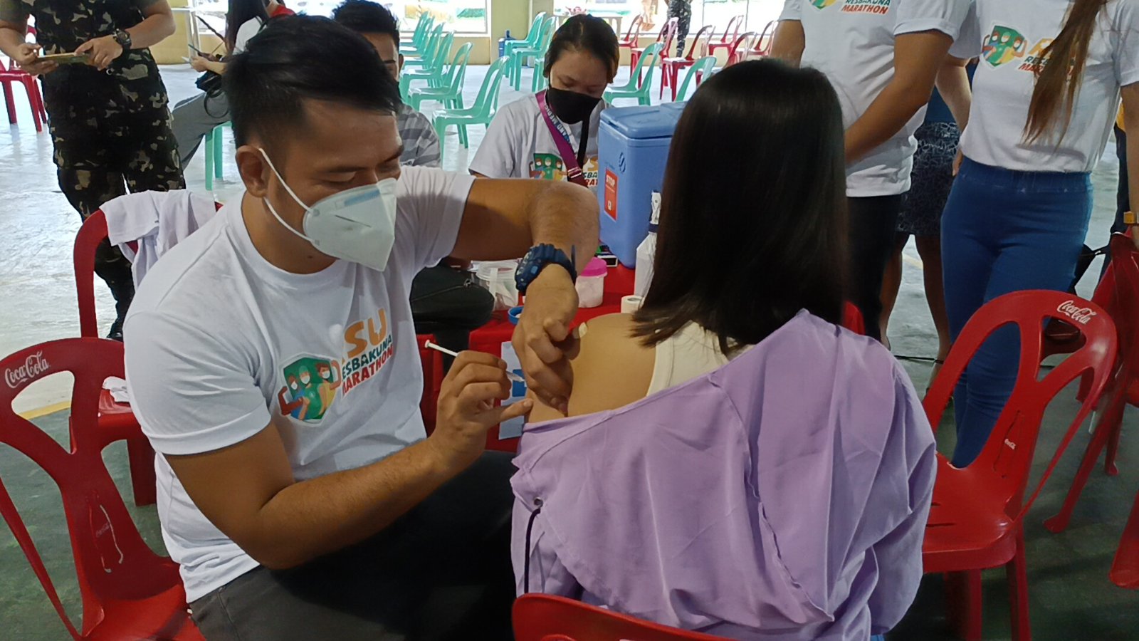 121 estudyante ng RSU, nabakunahan sa Resbakuna Marathon - Romblon Sun