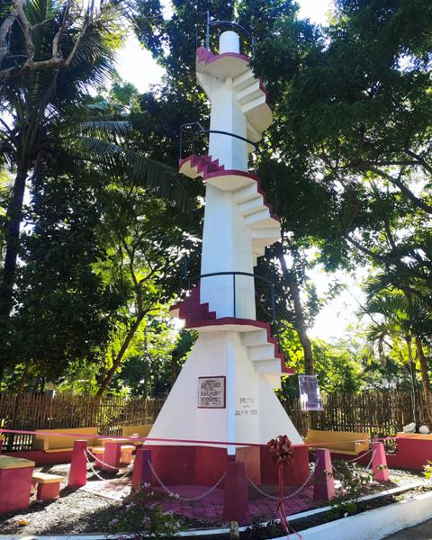 Ang Lumang Parola ng Odiongan - Romblon Sun